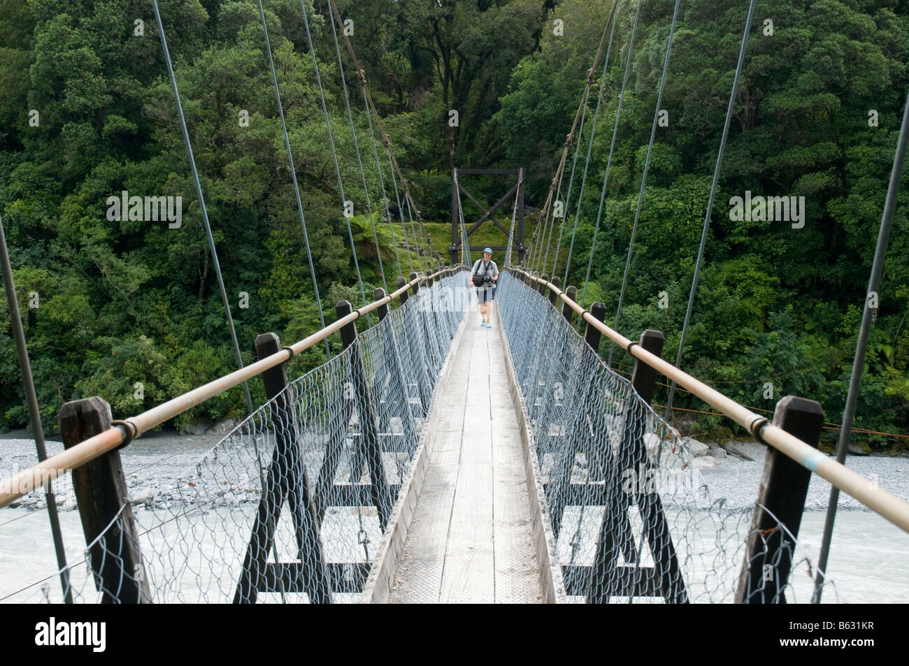 Suspension bridge south island new zealand hi-res stock photography and ...