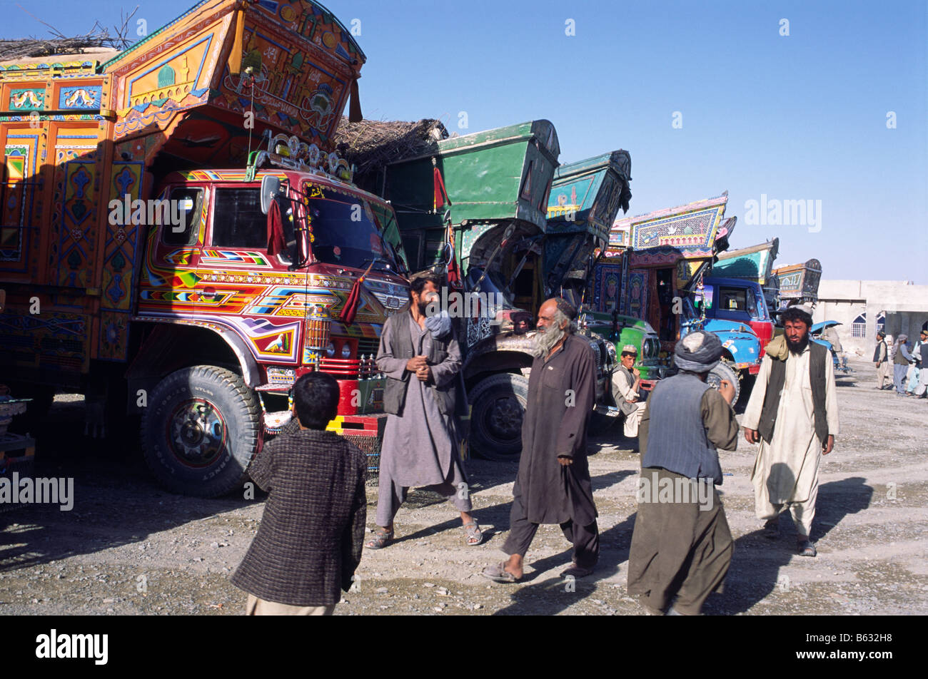 Chaman refugees hi-res stock photography and images - Alamy
