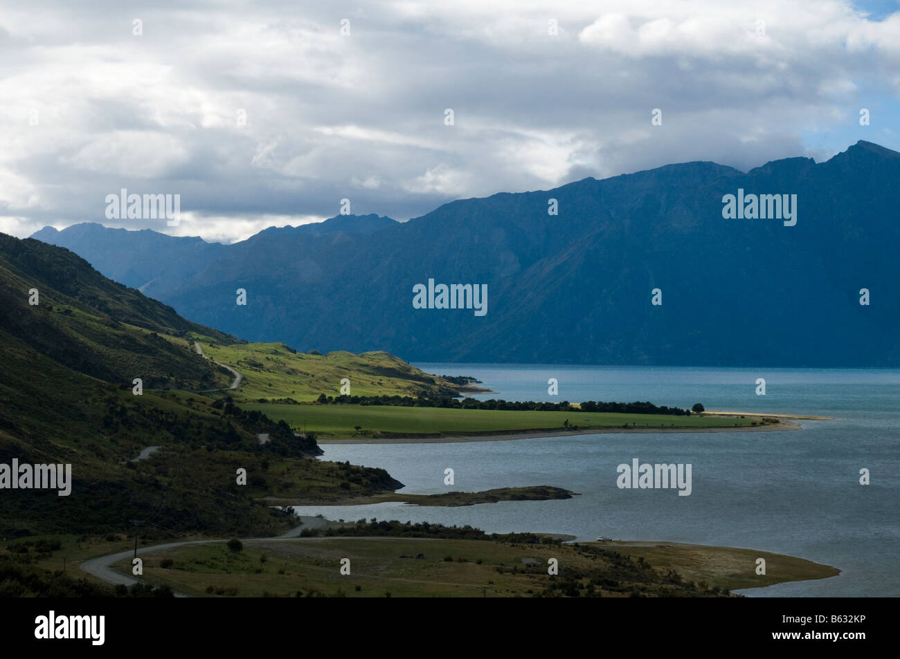 Lake Hawea, near Wanaka, South Island, New Zealand Stock Photo - Alamy