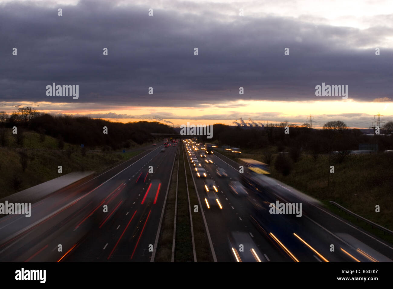 Image of motorway hi-res stock photography and images - Alamy