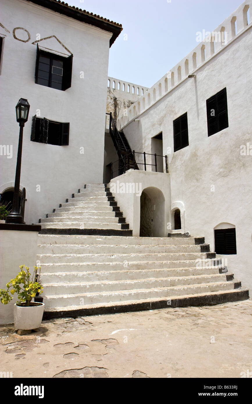 Interior of Elmina Castle, a former slave fort in Ghana Stock Photo - Alamy