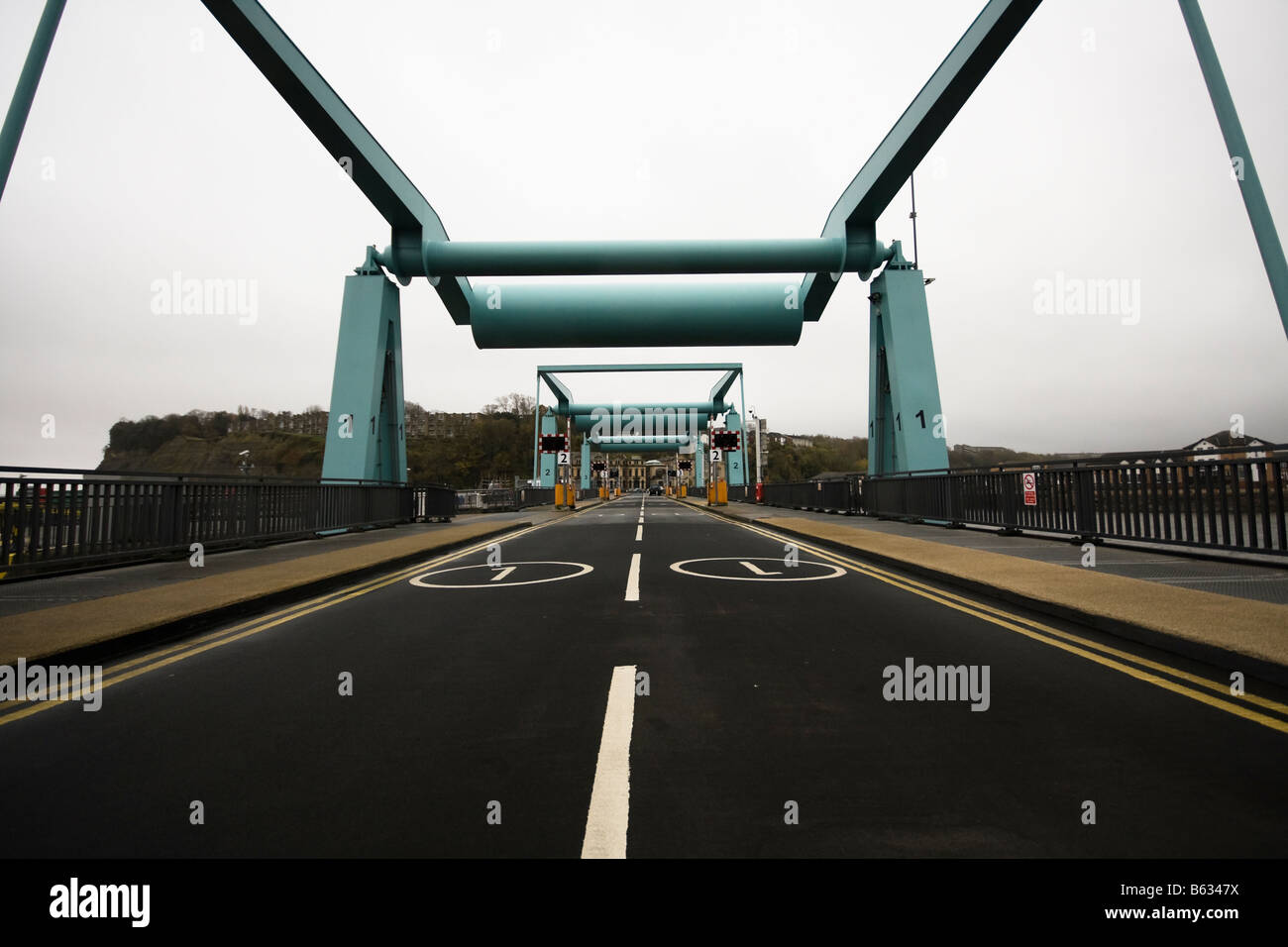Bridge in cardiff hi-res stock photography and images - Alamy