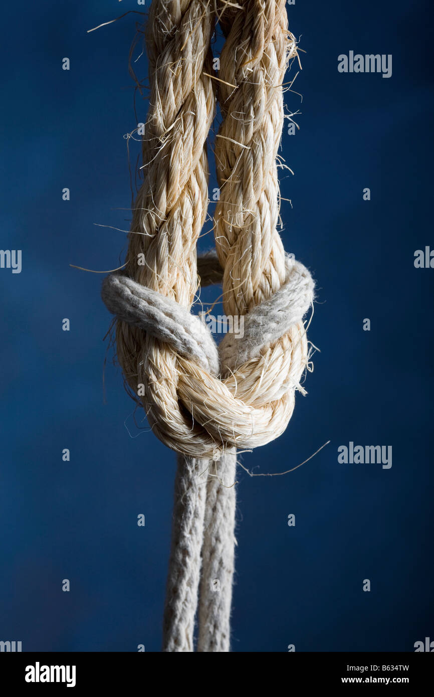 Reef knot hi-res stock photography and images - Alamy