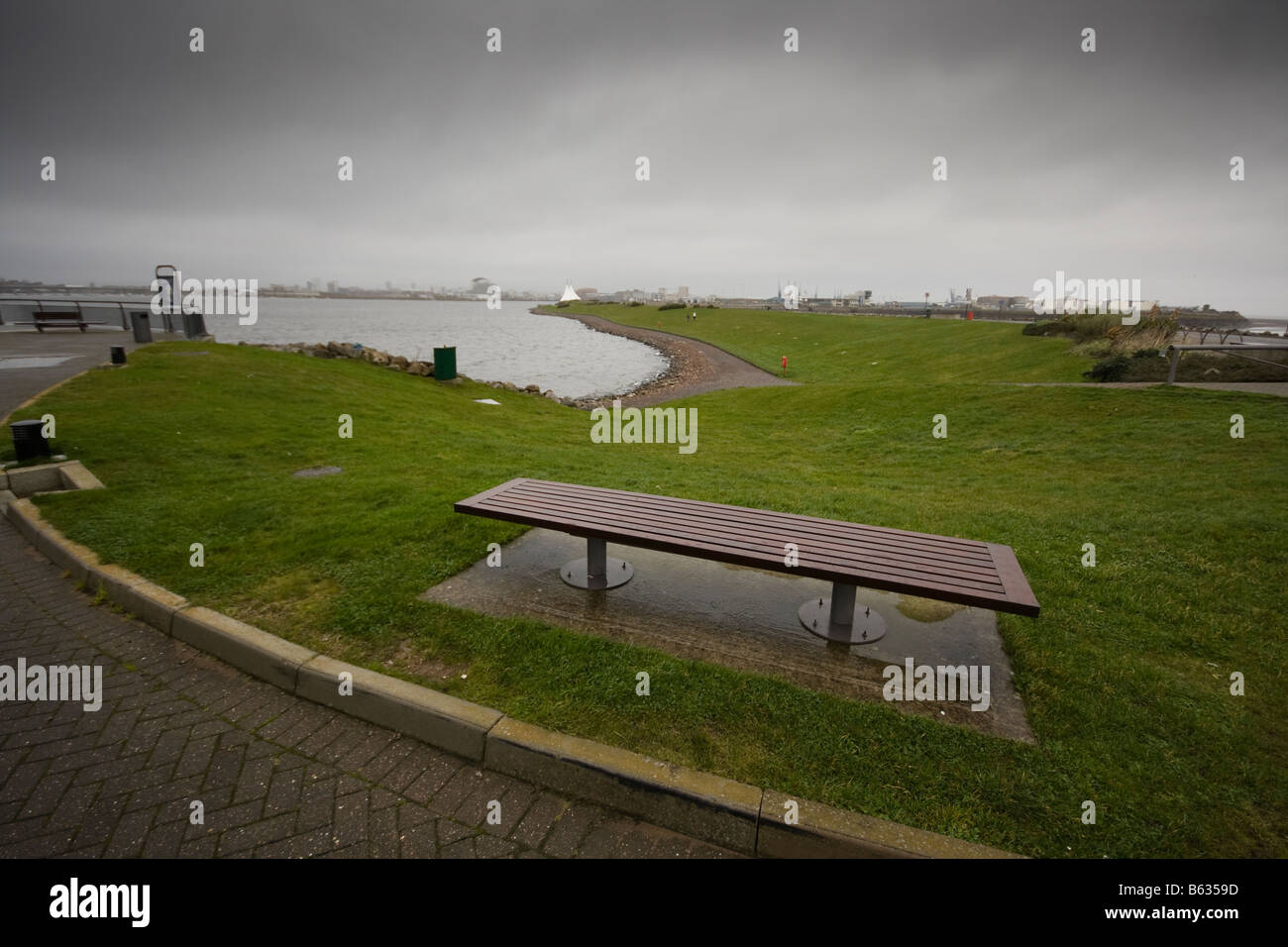 Cardiff lake Cut Out Stock Images & Pictures - Alamy