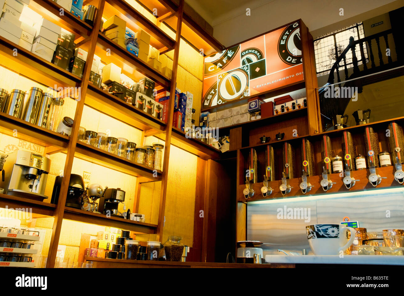 Interiors of a cafe kitchen Stock Photo - Alamy