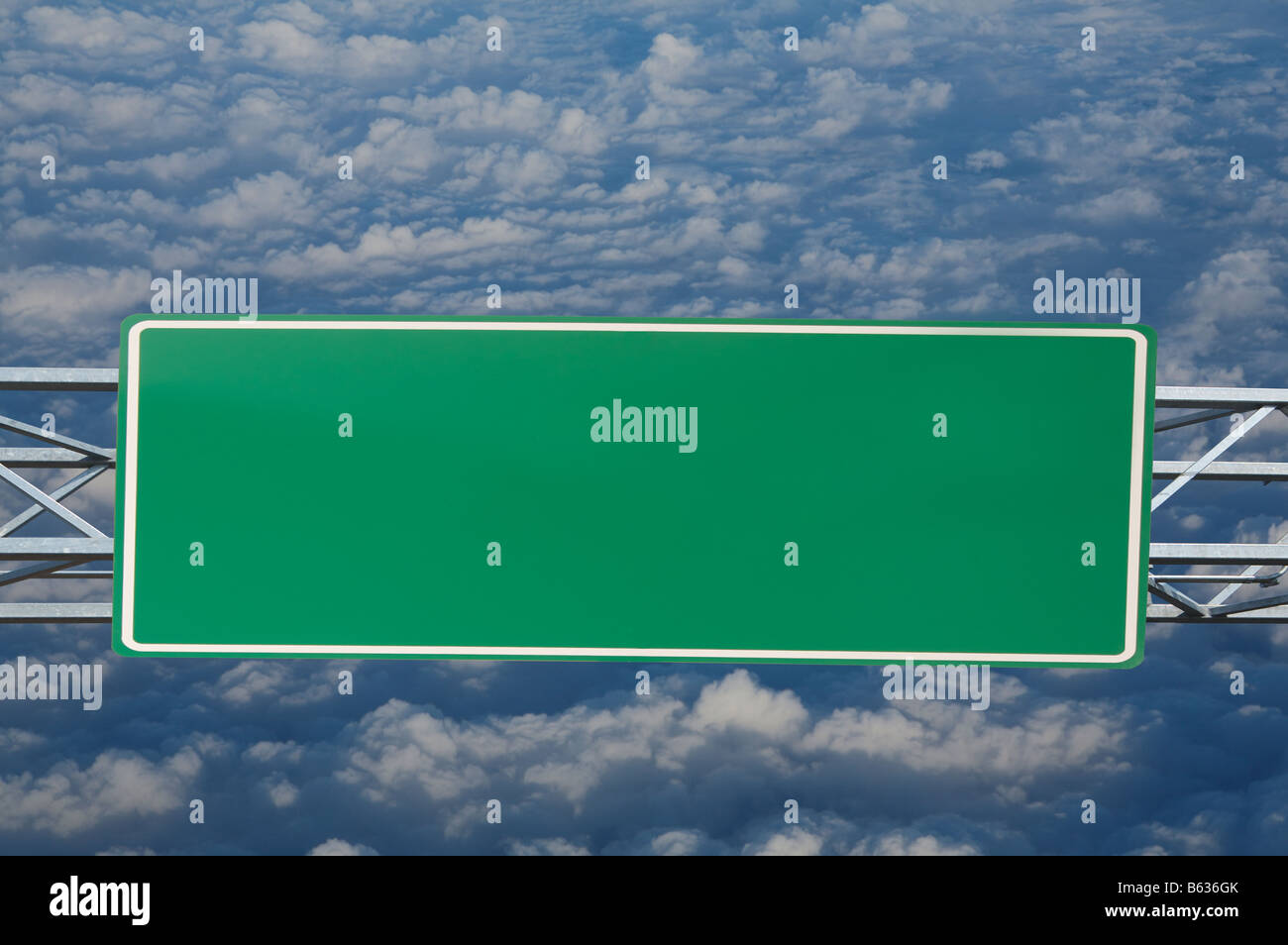 blank green traffic sign Stock Photo - Alamy