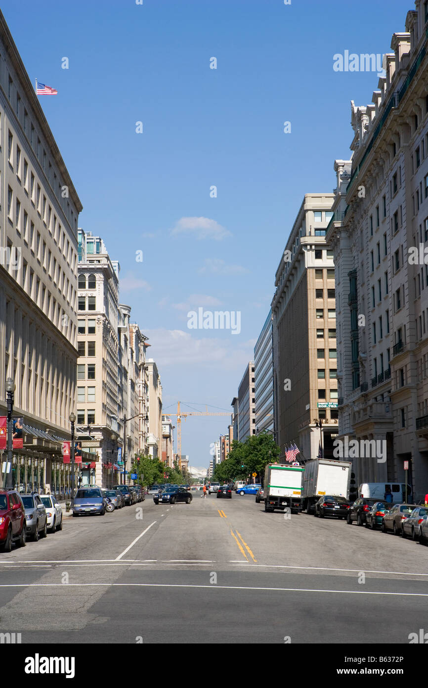 Road city of washington, dc usa hi-res stock photography and images - Alamy