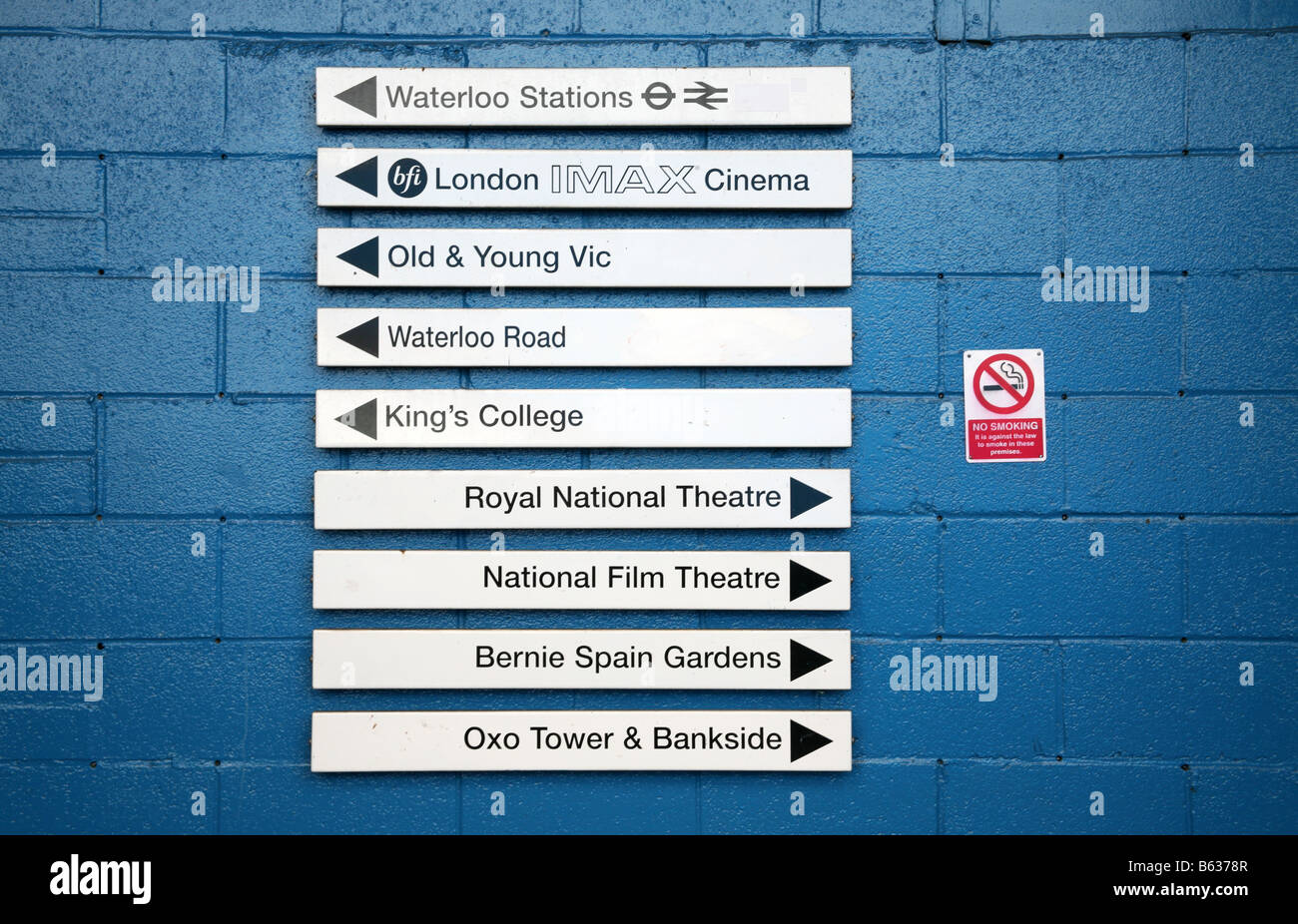 Waterloo Station Sign High Resolution Stock Photography and Images - Alamy