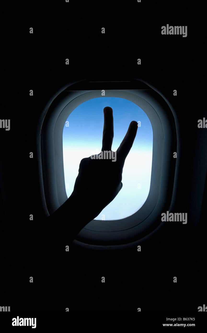 Hand peace sign hi-res stock photography and images - Alamy