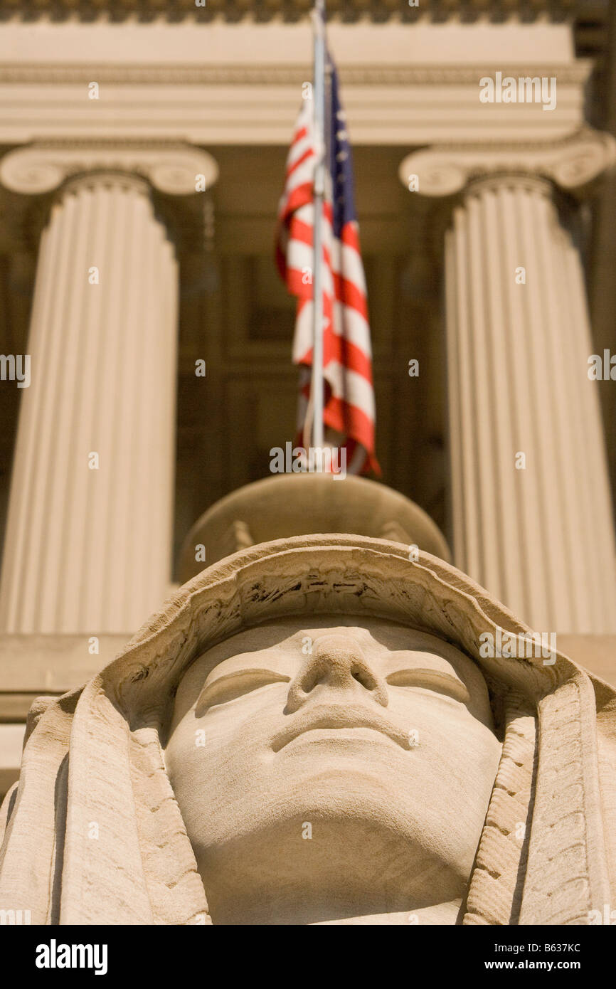 Close-up of a statue in front of a temple, Masonic Temple, Washington ...