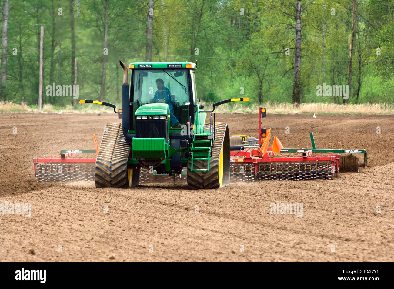 John deere farm mulcher hi-res stock photography and images - Alamy