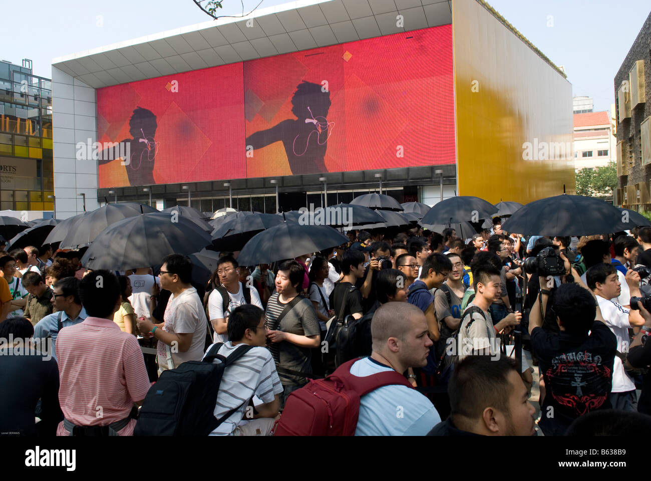 Apple china iphone hi-res stock photography and images - Alamy