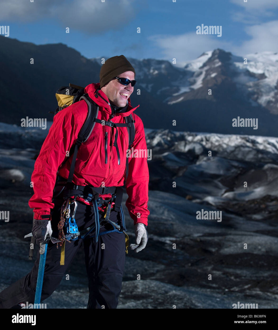 Svinafellsjokul hi-res stock photography and images - Alamy