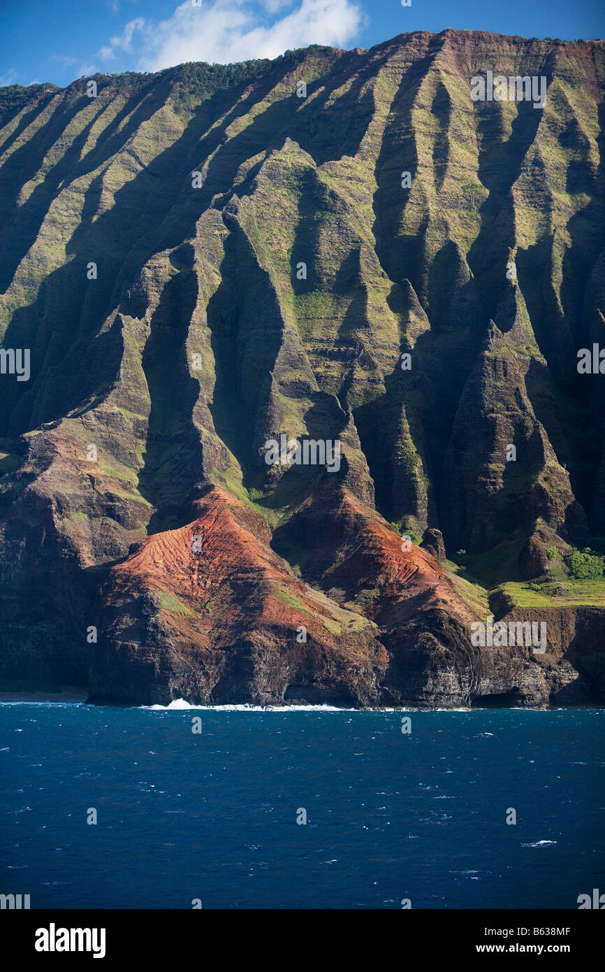 Rock formations at the water's edge, Na Pali Coast State Park, Kauai ...