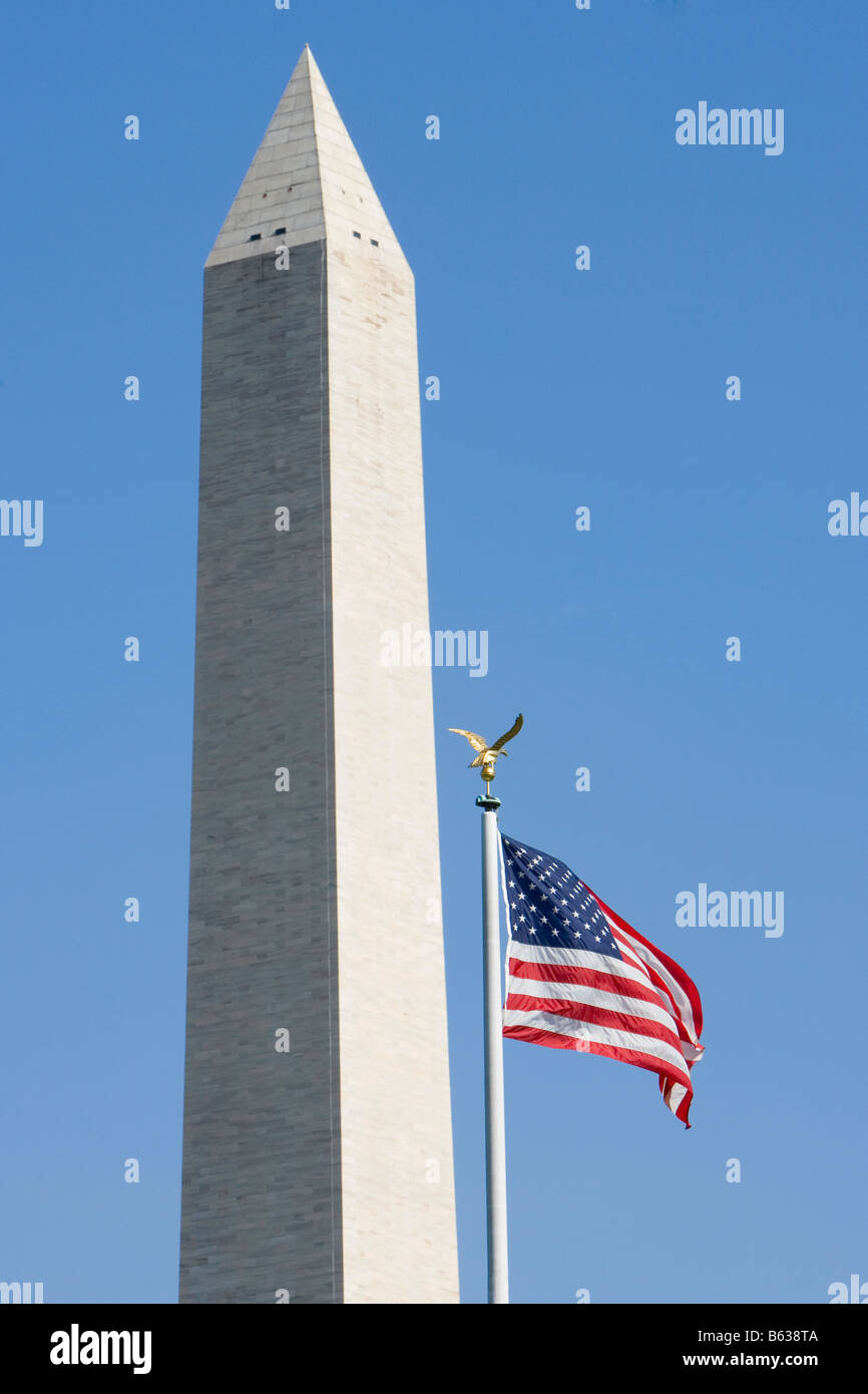Washington dc skyline flag hi-res stock photography and images - Alamy