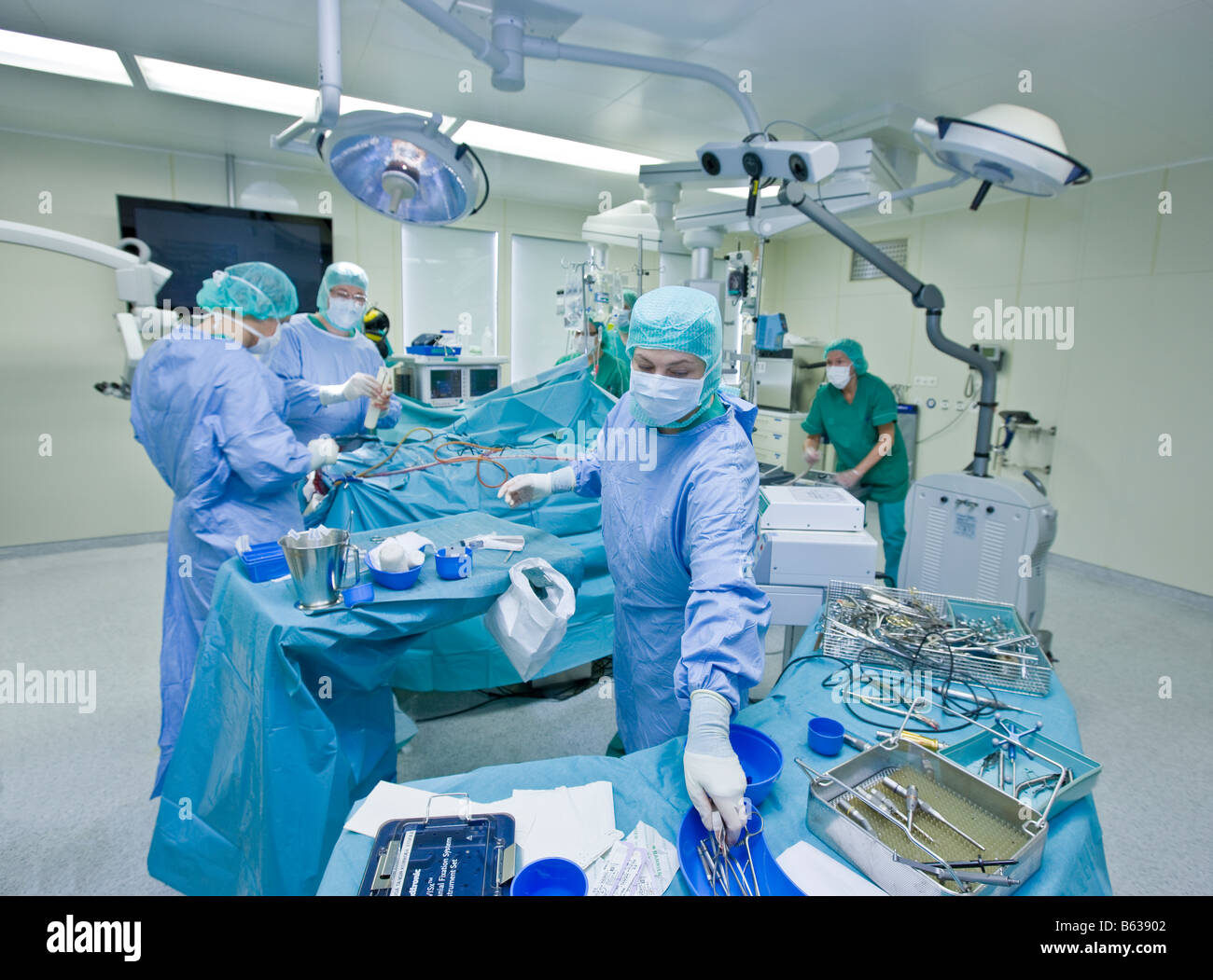 Brain Operation High Resolution Stock Photography and Images - Alamy