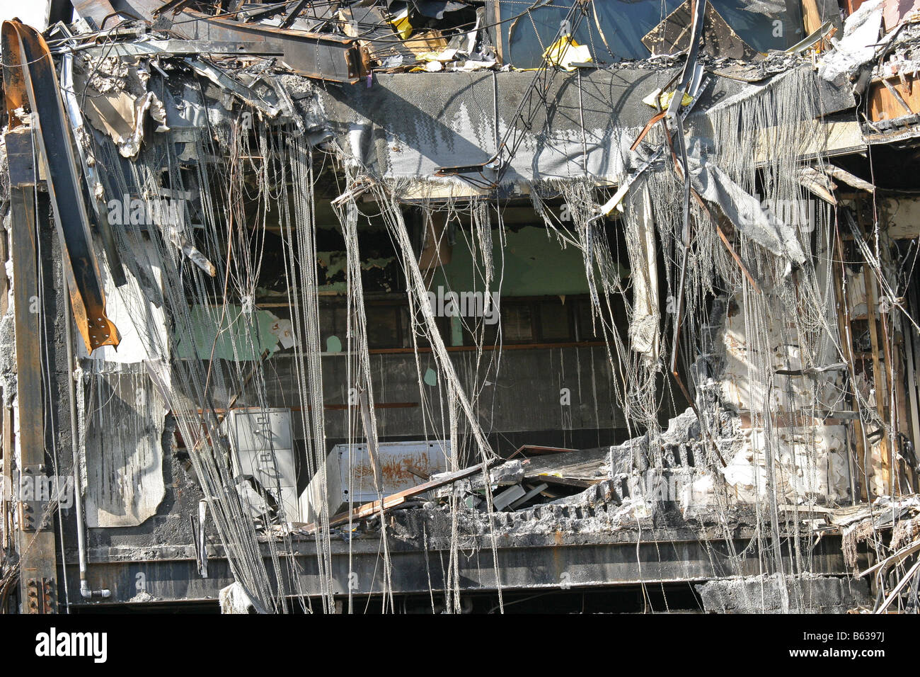 Damaged rebar hi-res stock photography and images - Alamy