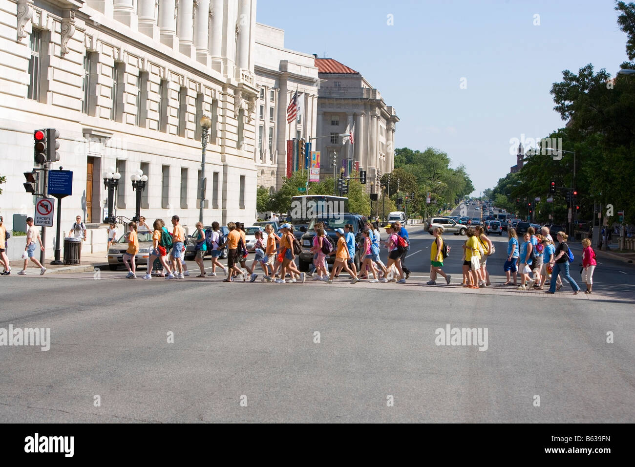 Children crossing flag hi-res stock photography and images - Alamy
