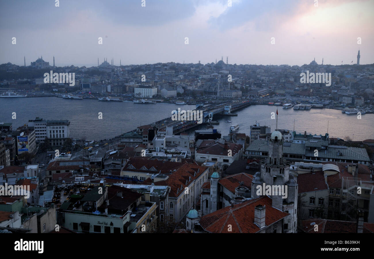 Bridge connecting two sides hi-res stock photography and images - Alamy
