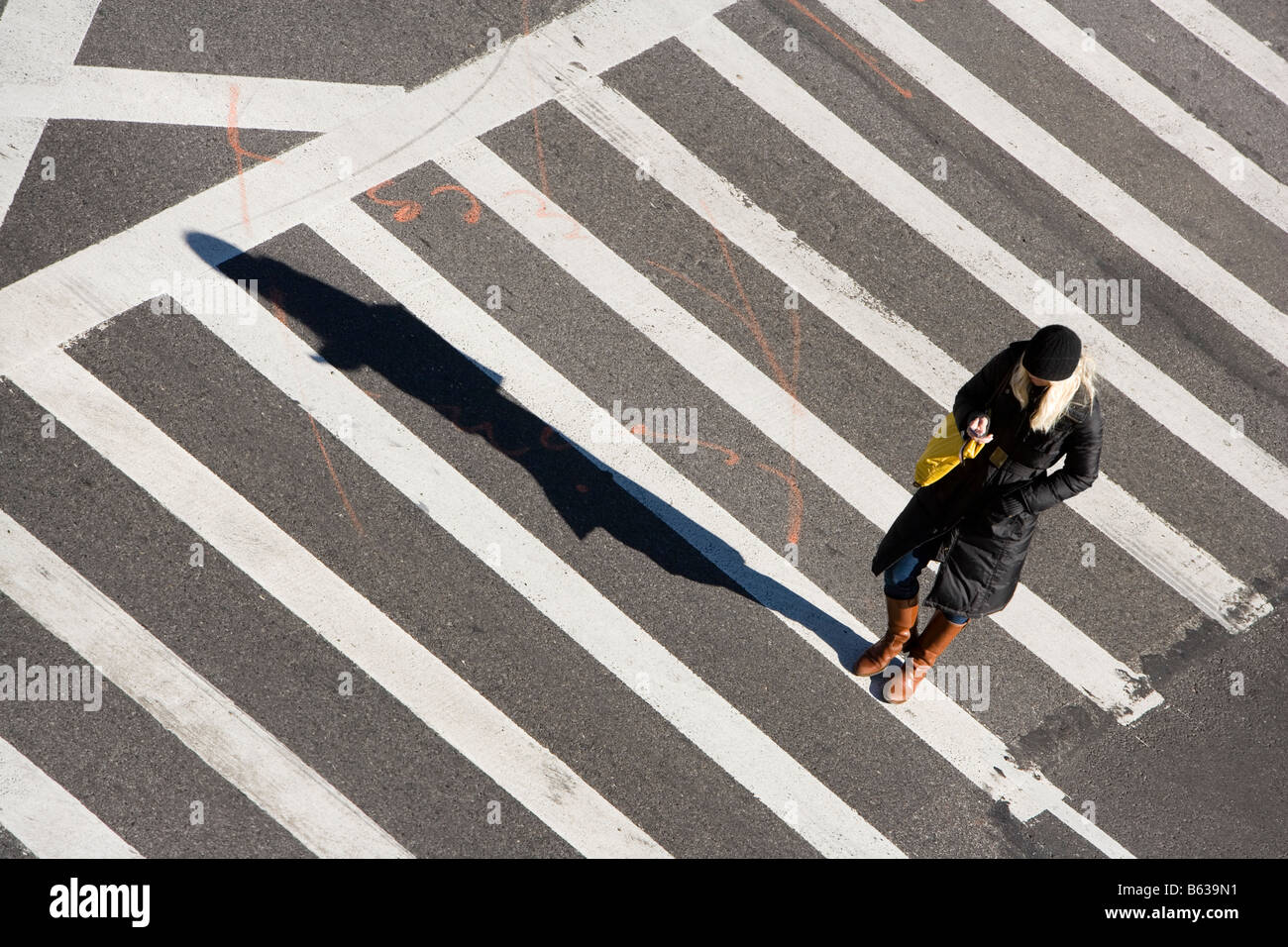 New york city crosswalk shadow hi-res stock photography and images - Alamy