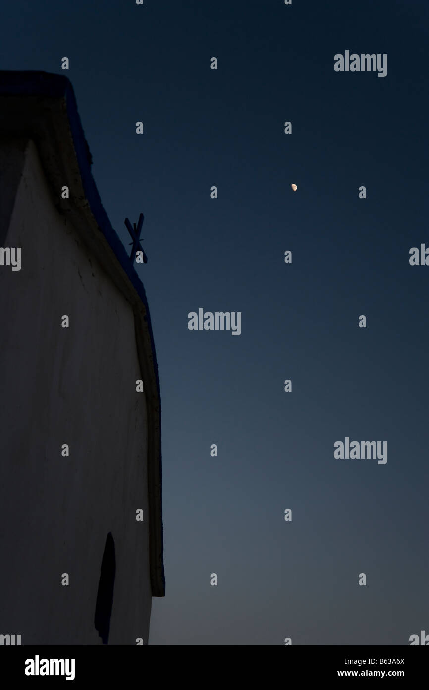 Moon and cross hi-res stock photography and images - Alamy