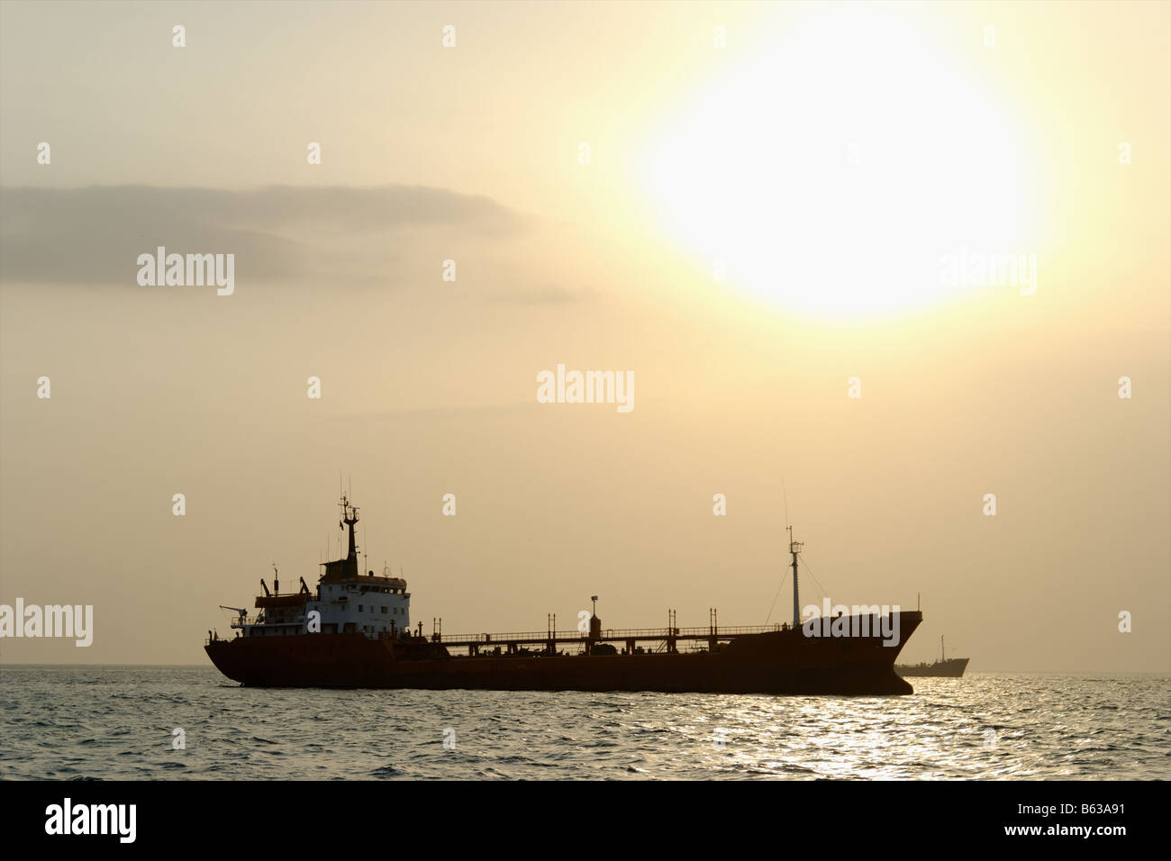 Cargo Ship in the Pacific Ocean Stock Photo - Alamy