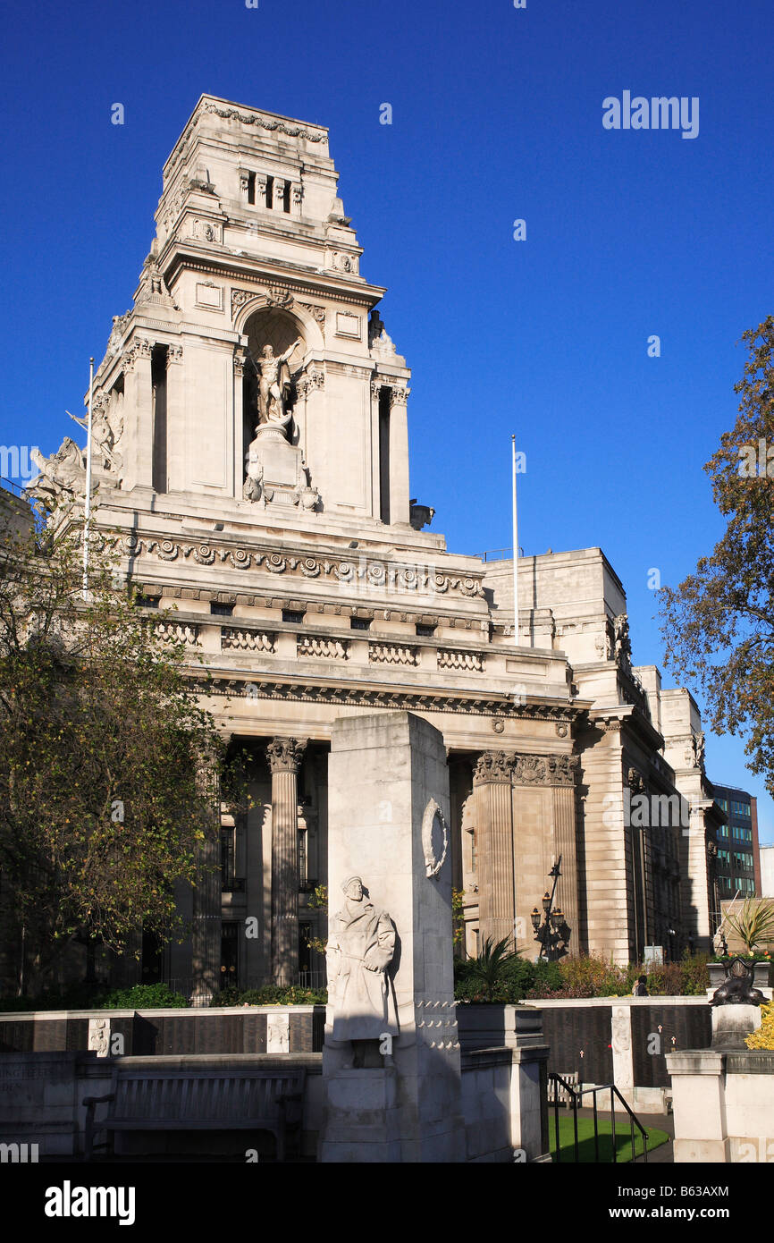 10 trinity square hi-res stock photography and images - Alamy