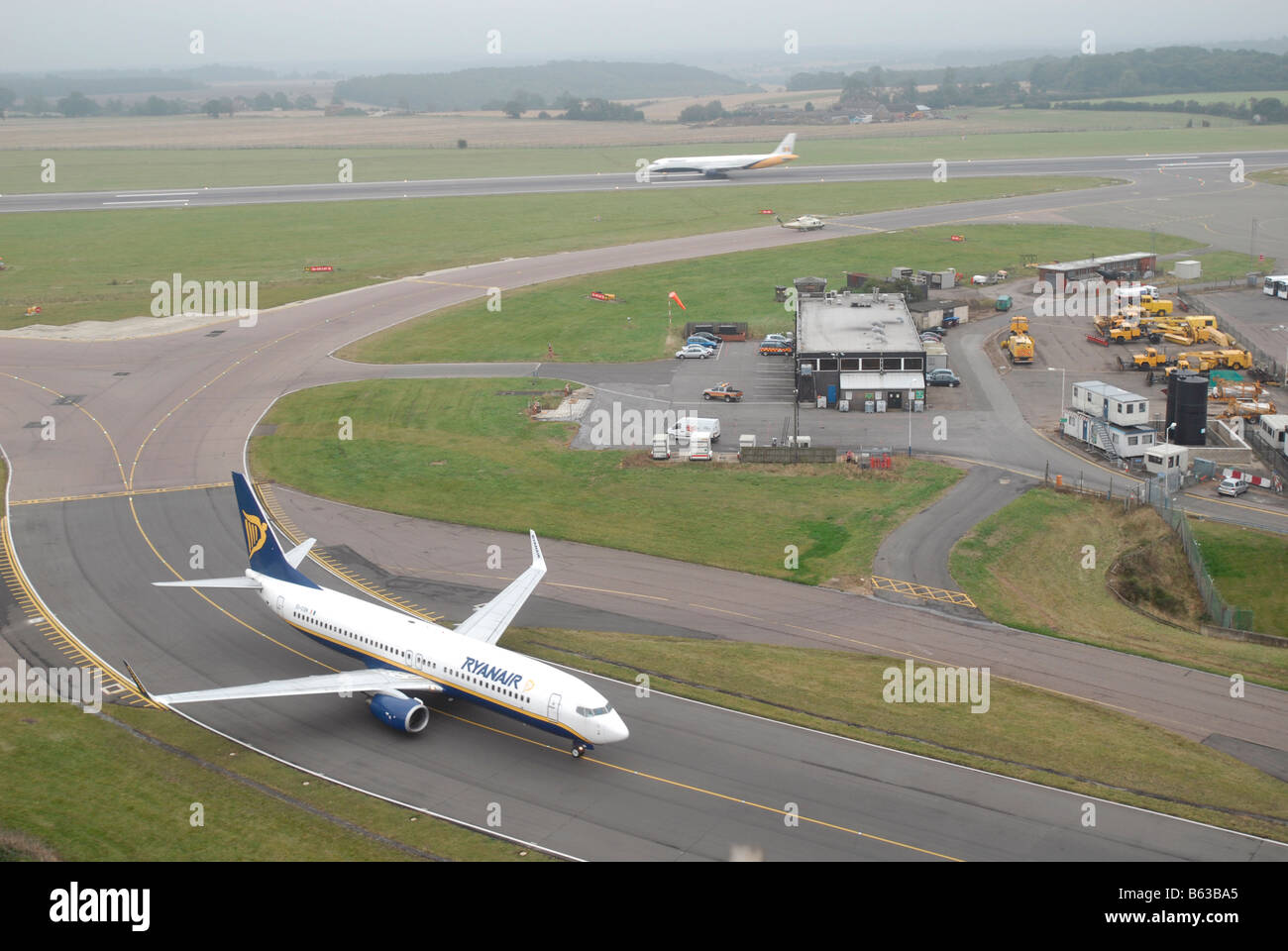 A Ryanair jet taxi's at Luton Airport UK Stock Photo - Alamy