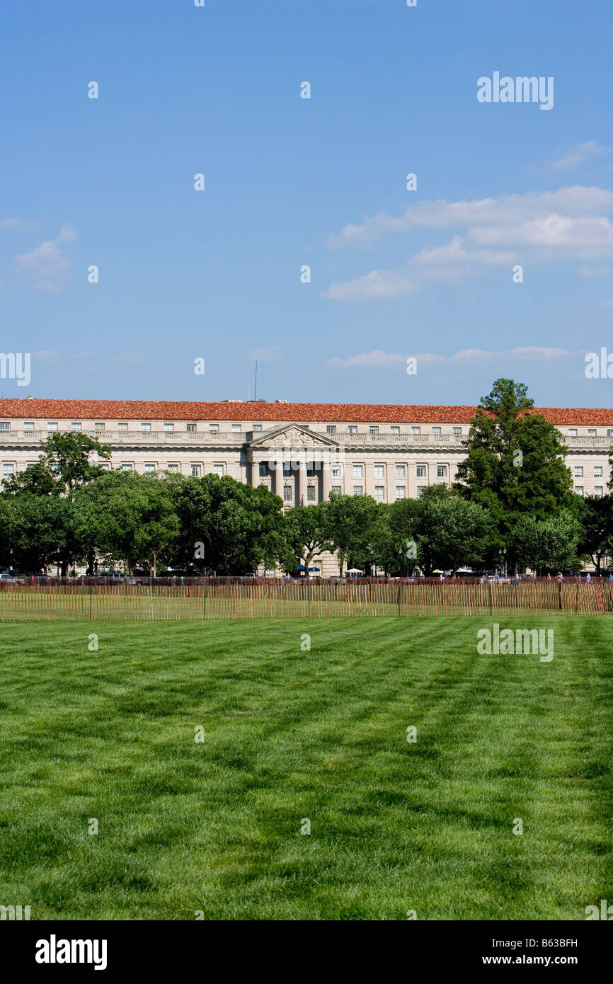 Lawn in front of a government building, United States Department of ...
