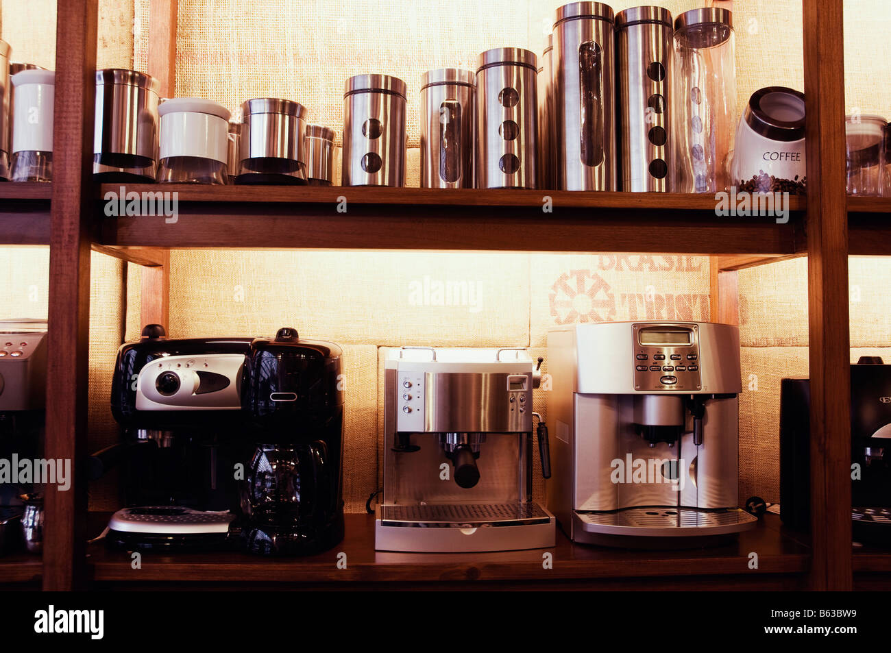 Food containers horizontal hi-res stock photography and images - Alamy