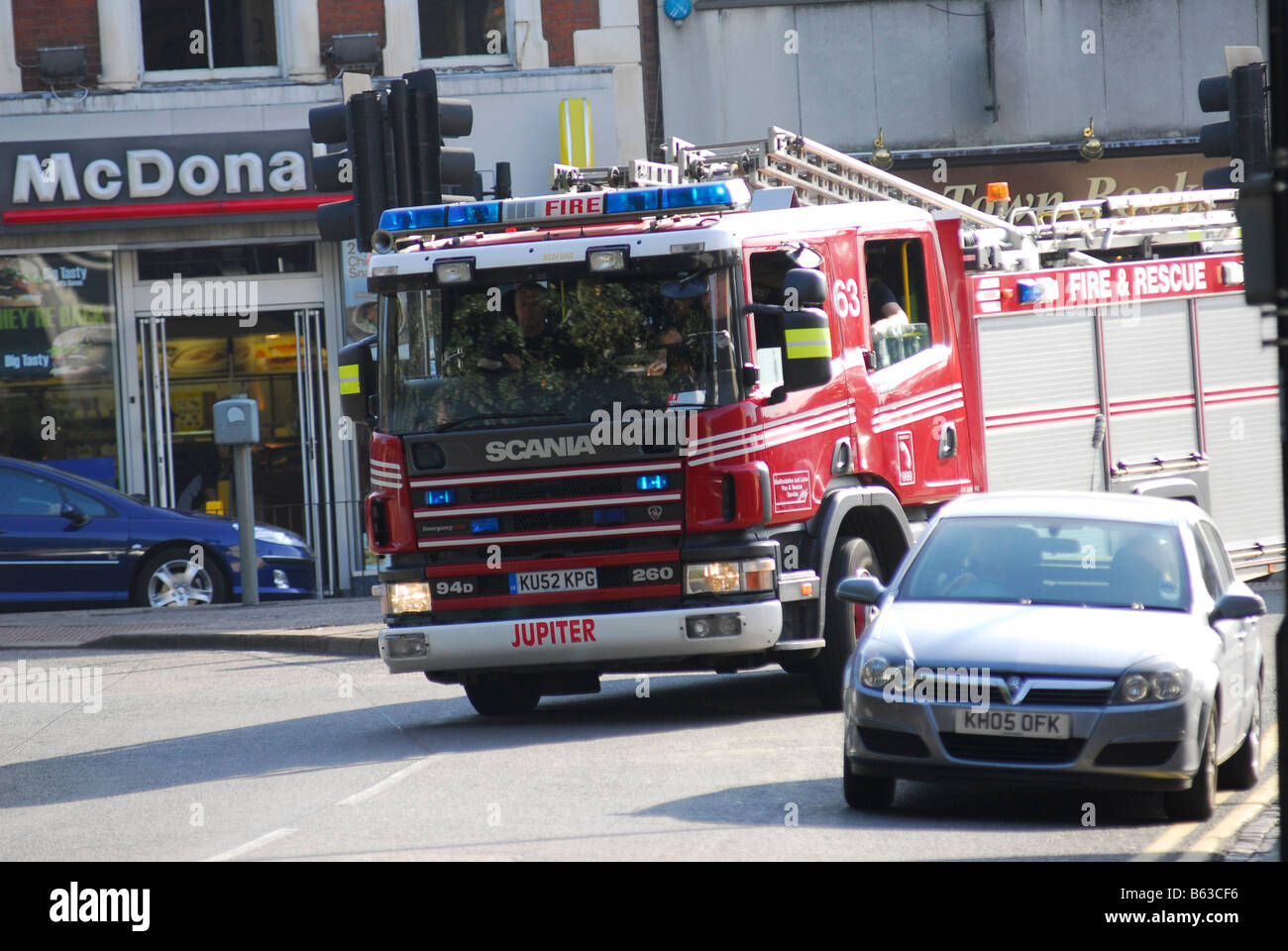 Luton streets hi-res stock photography and images - Alamy