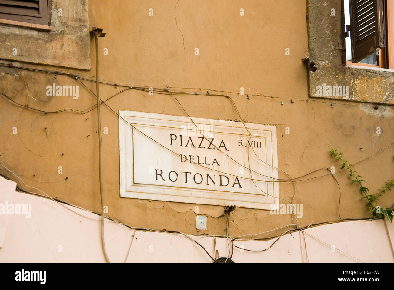 Street Sign - Piazza Della Rotonda - Rome Italy Stock Photo - Alamy