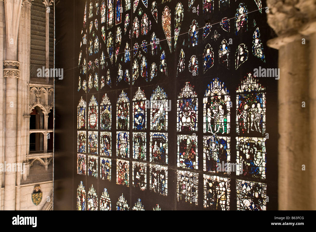 East window york minster cathedral hi-res stock photography and images ...