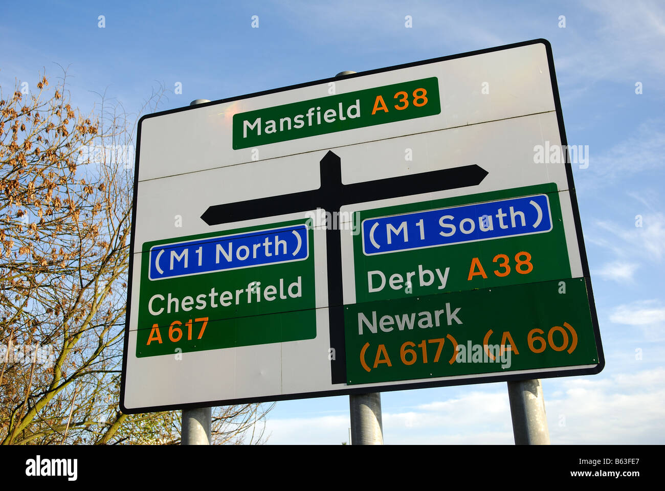 Road Sign England Stock Photo - Alamy