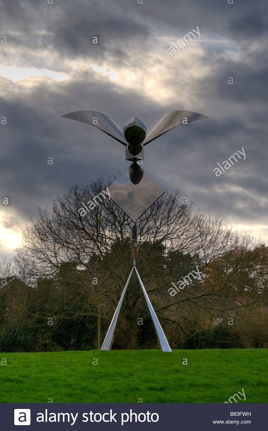 Harlow Essex Sculpture High Resolution Stock Photography and Images - Alamy