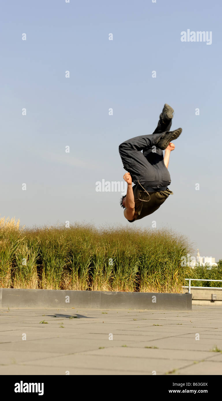 Danny Darwin demonstrating free running (parkour) techniques on the ...