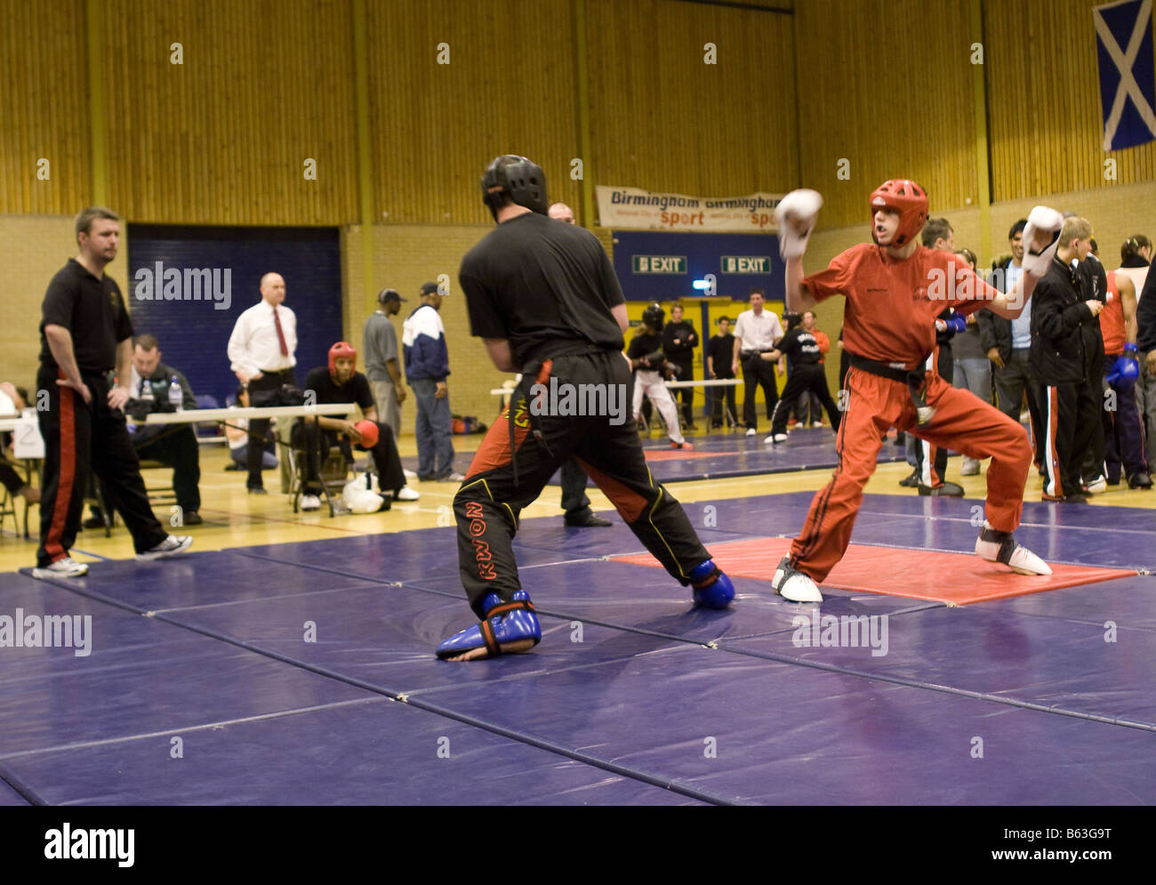 Competitors fighting in a kung fu tournament Stock Photo - Alamy