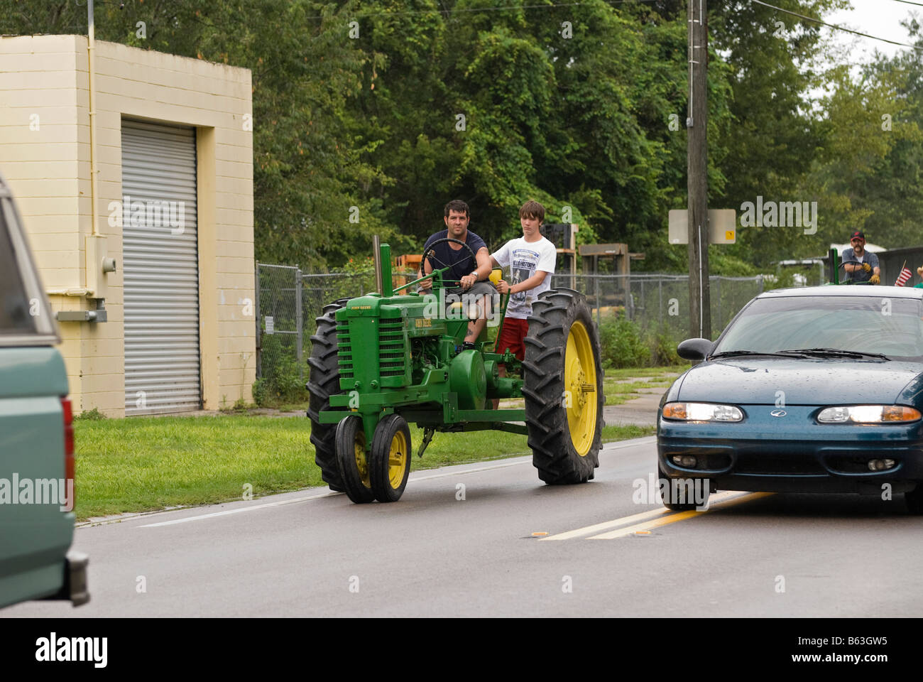 Tractor parade hi-res stock photography and images - Alamy
