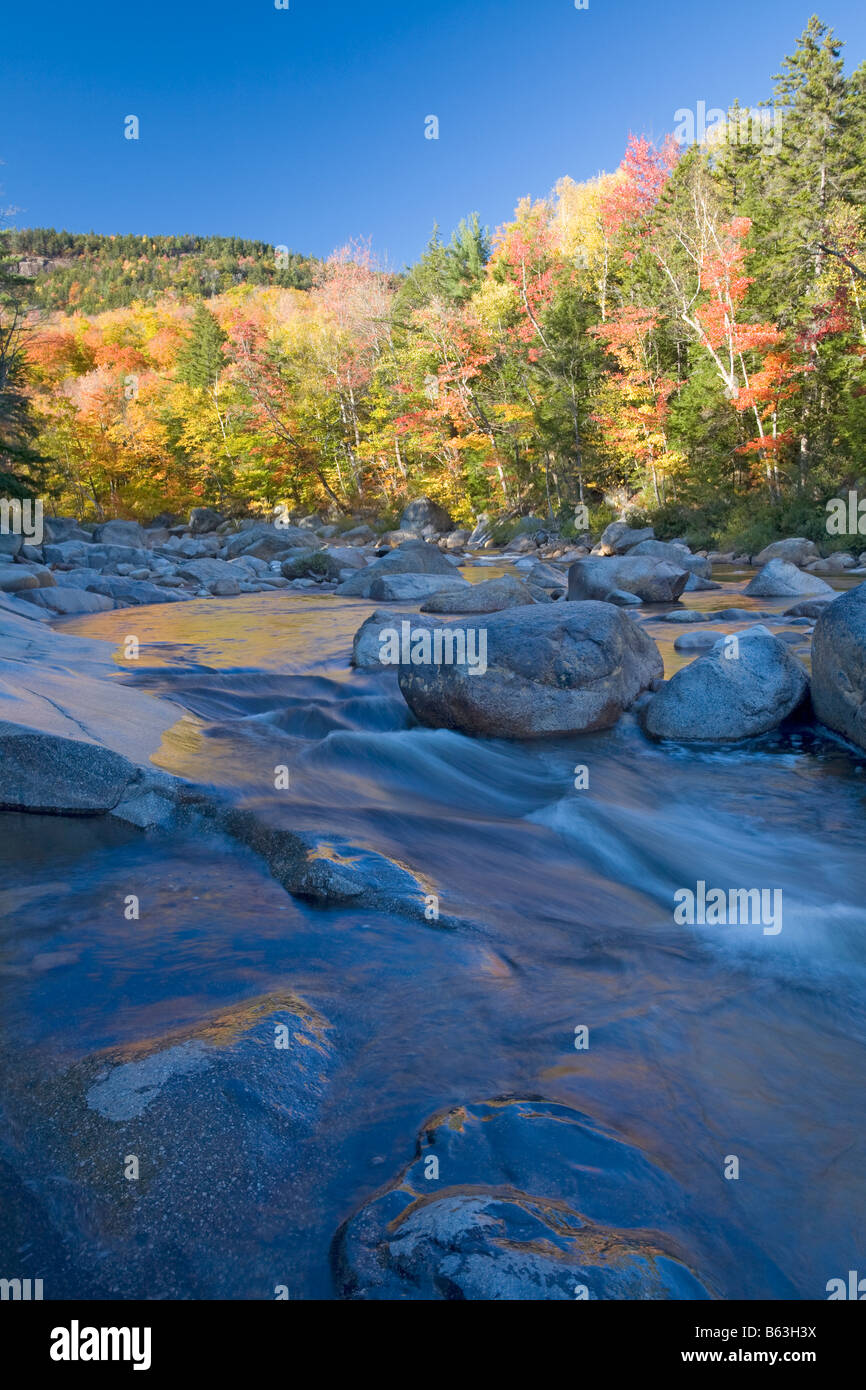 Swift rivers hi-res stock photography and images - Alamy