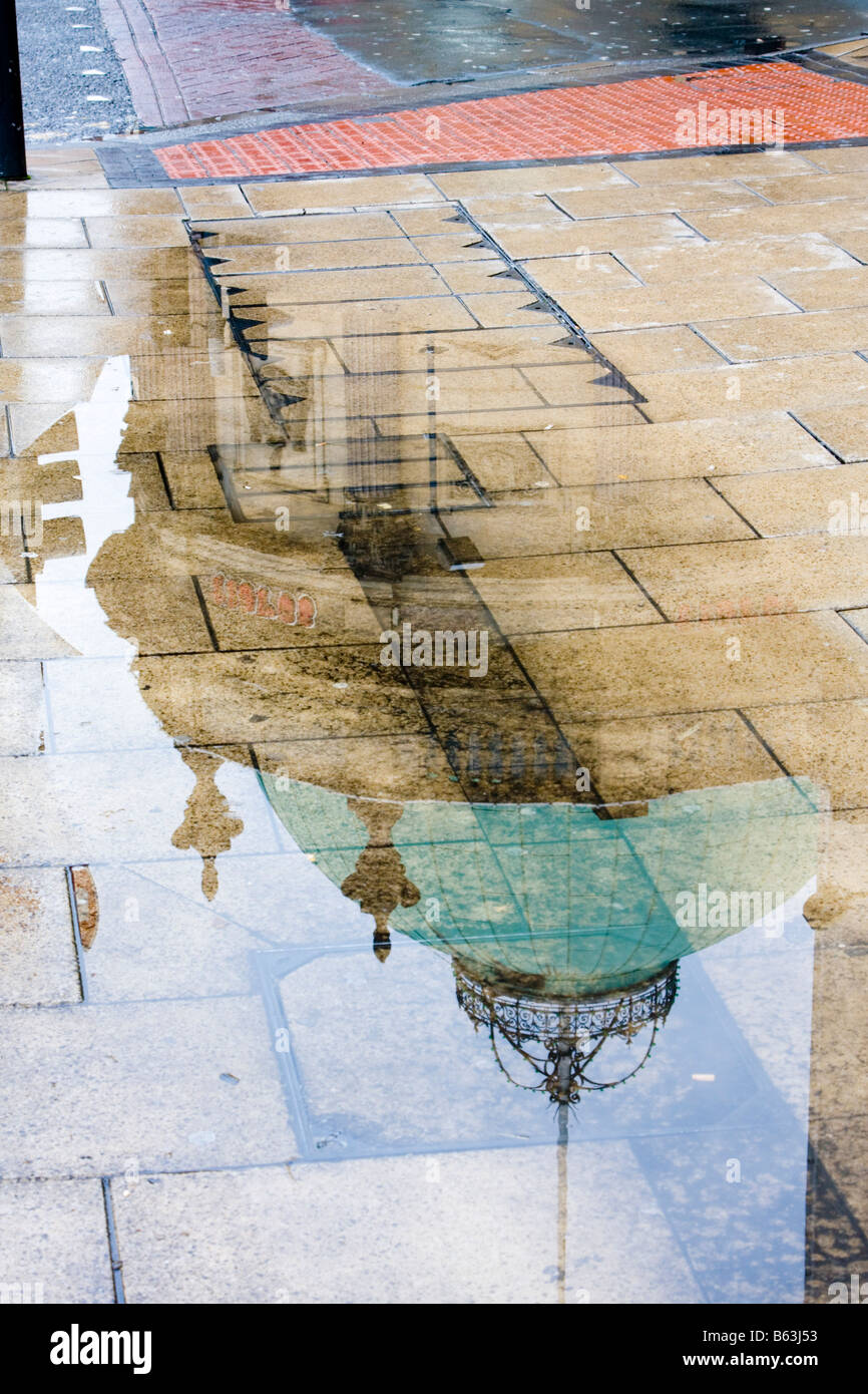 Reflected in water hi-res stock photography and images - Alamy
