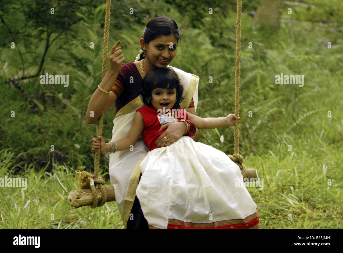 MODELS FROM KERALA IN TRADITIONAL ATTIRE DURING ONAM Stock Photo - Alamy
