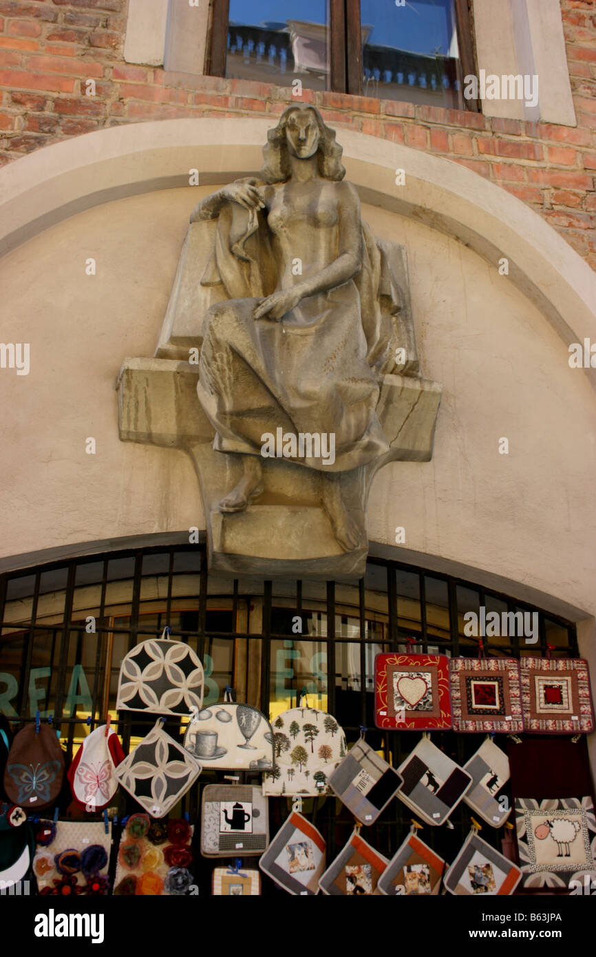 Street souvenir market, Vilnius, Lithuania Stock Photo - Alamy