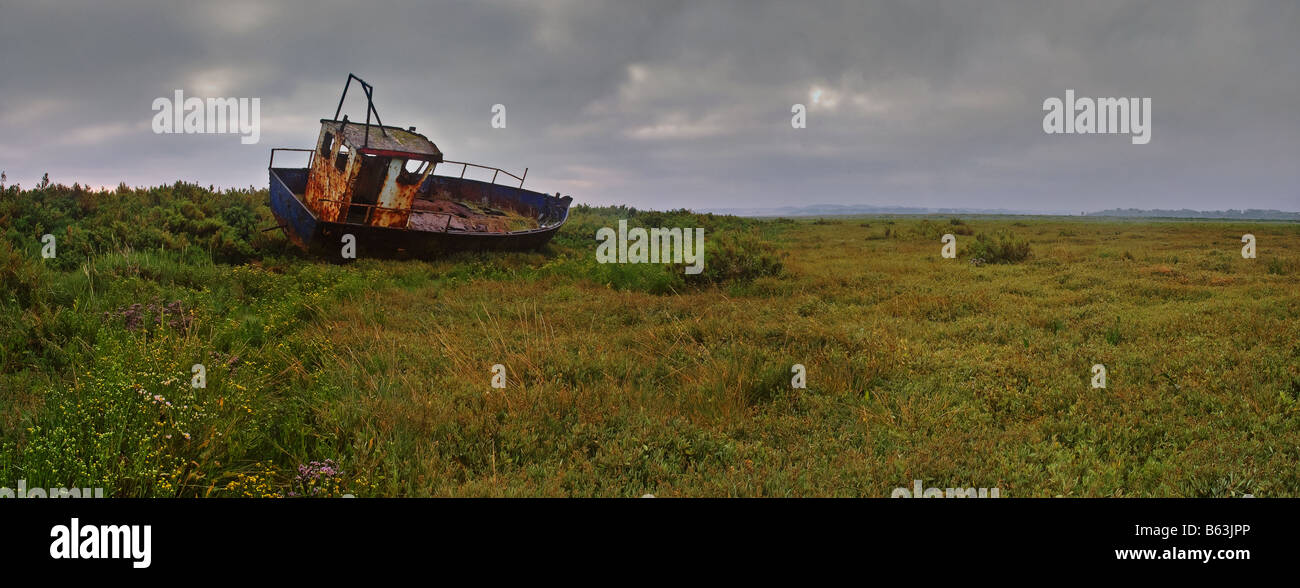 Coastal boaat hi-res stock photography and images - Alamy