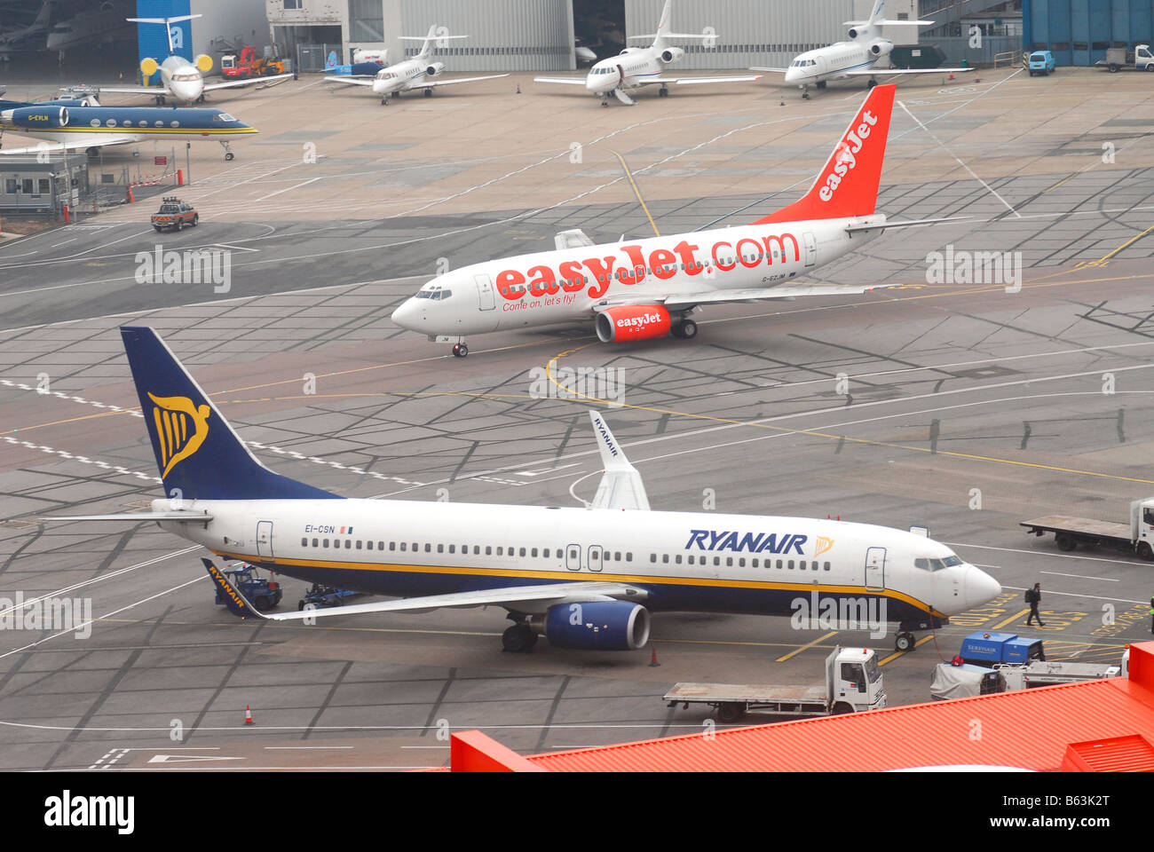 Pass for easyjet hi-res stock photography and images - Alamy
