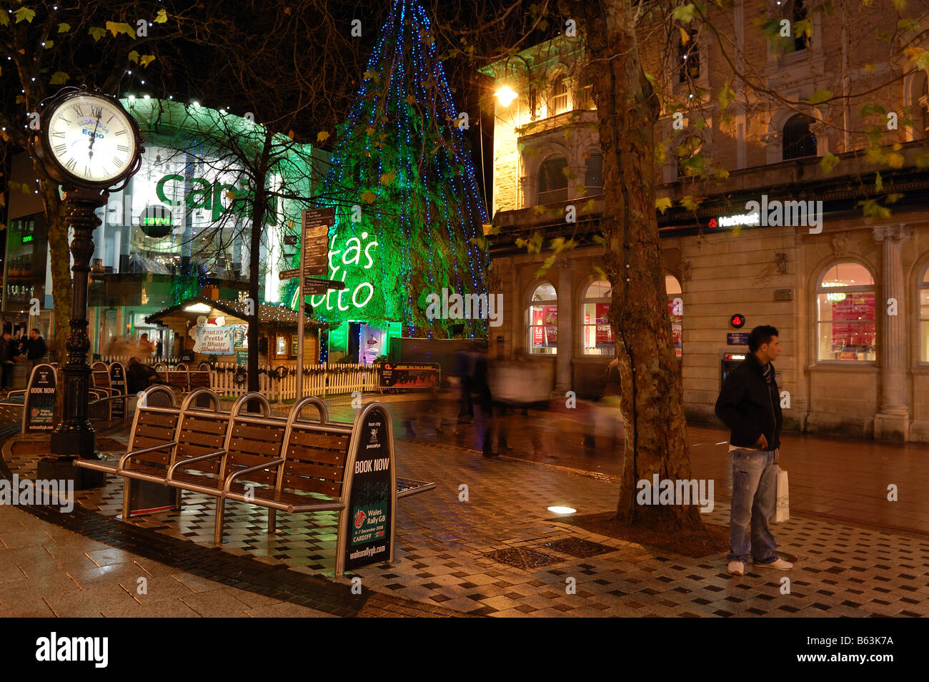 Cardiff christmas tree hi-res stock photography and images - Alamy