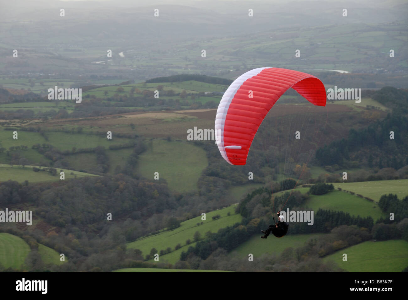 Paraglider in the Black Mountains of Wales Stock Photo - Alamy
