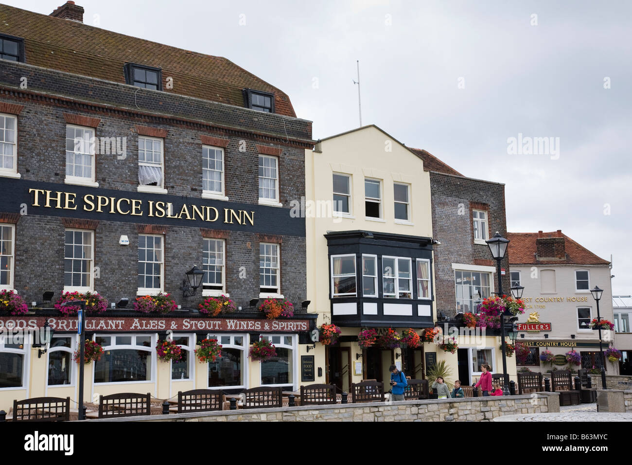 Spice island Inn, Old Portsmouth, Portsmouth, England Stock Photo - Alamy