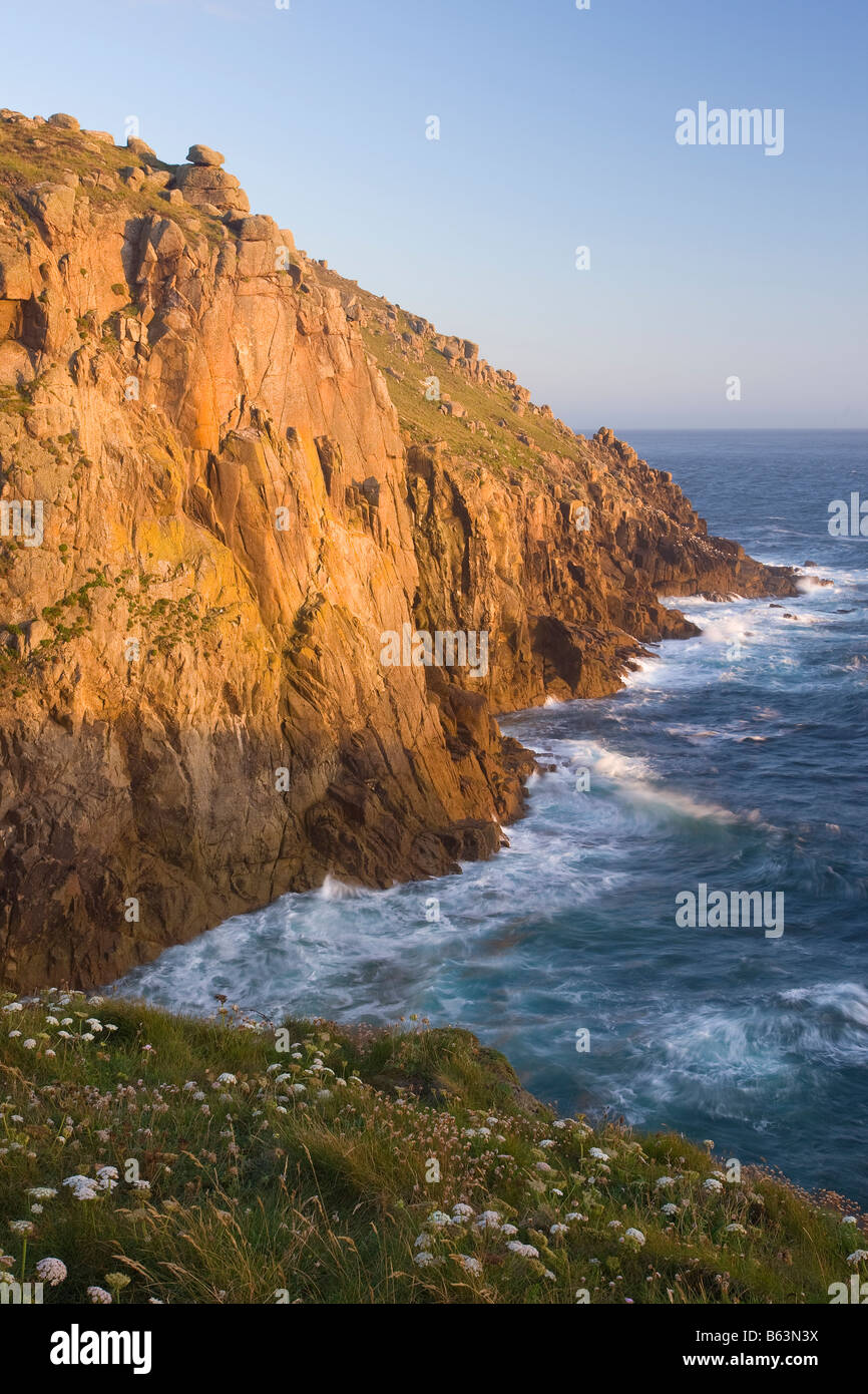 Atlantic ocean cornish coast hi-res stock photography and images - Alamy