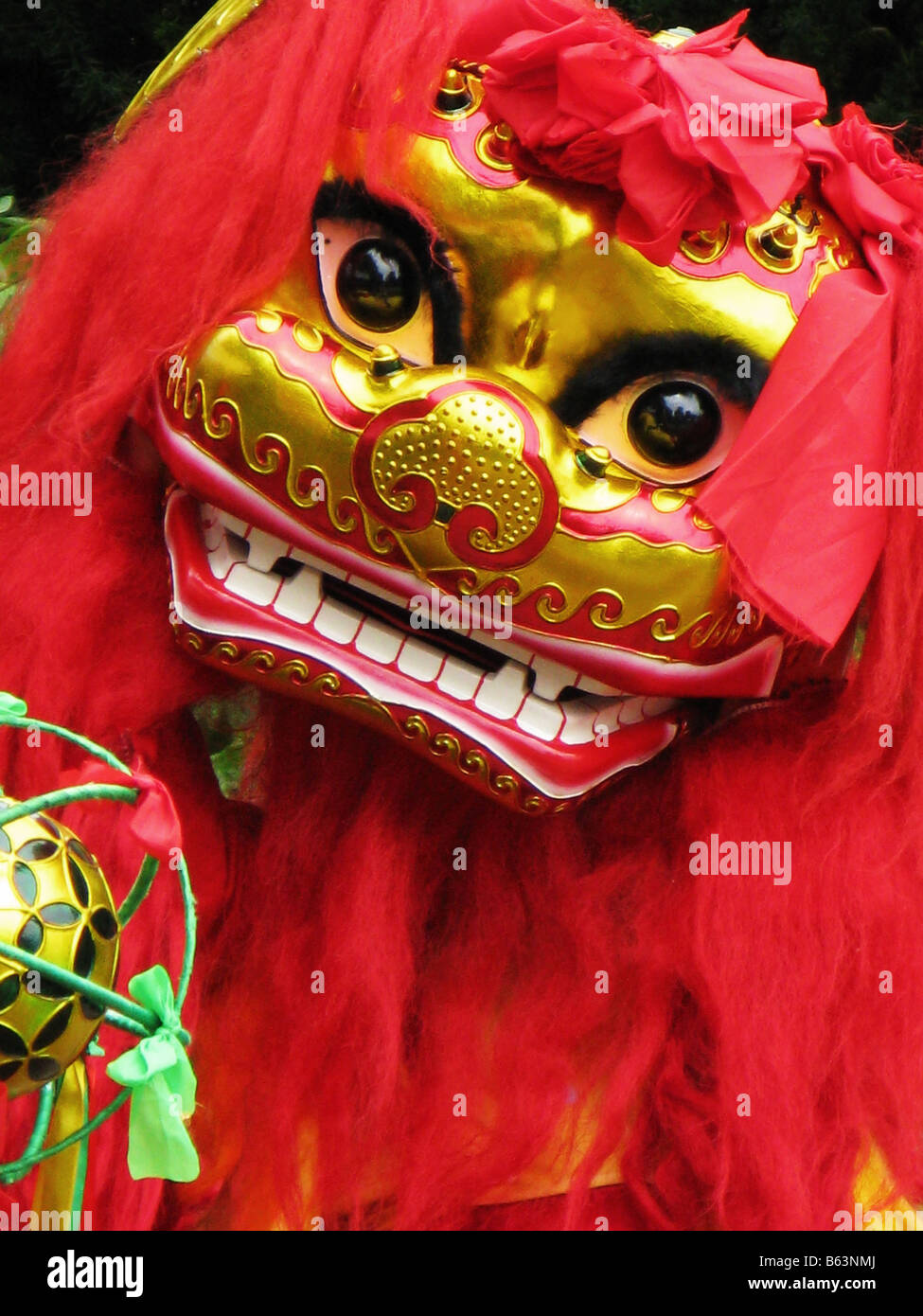 Chinese New Year, Chinese New Year Dragon, dancing red costume of the ...