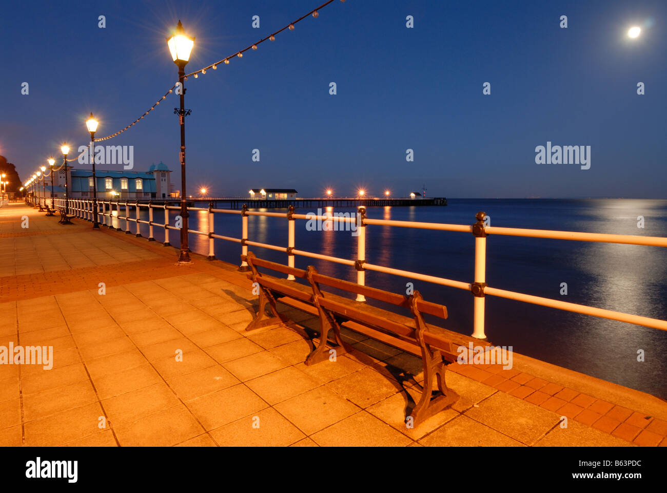 Penarth sea front at night Stock Photo - Alamy